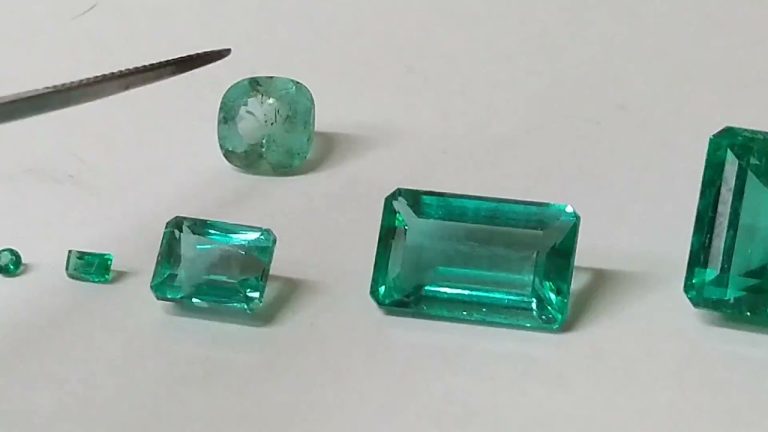 ¿De qué color es la esmeralda? Descubre sus tonalidades y ...